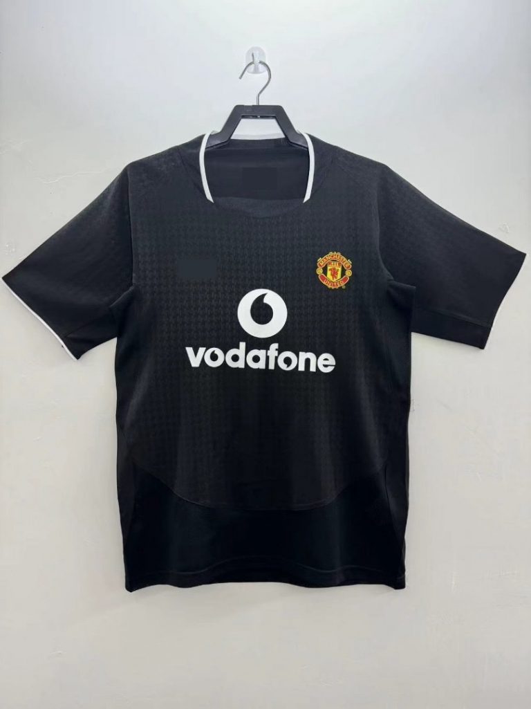 Manchester United 2003-04 Away Shirt - Premier Retros